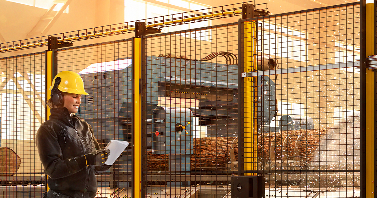 Axelent trådstegar integrerade med maskinskydd