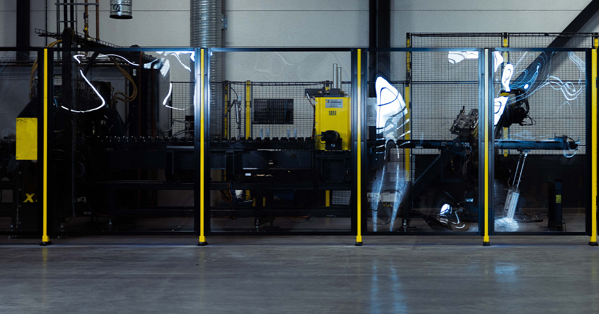 Axelent’s maskinskydd av plast i automatiseringsanläggningar